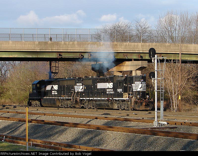 NS 5220 & 1704